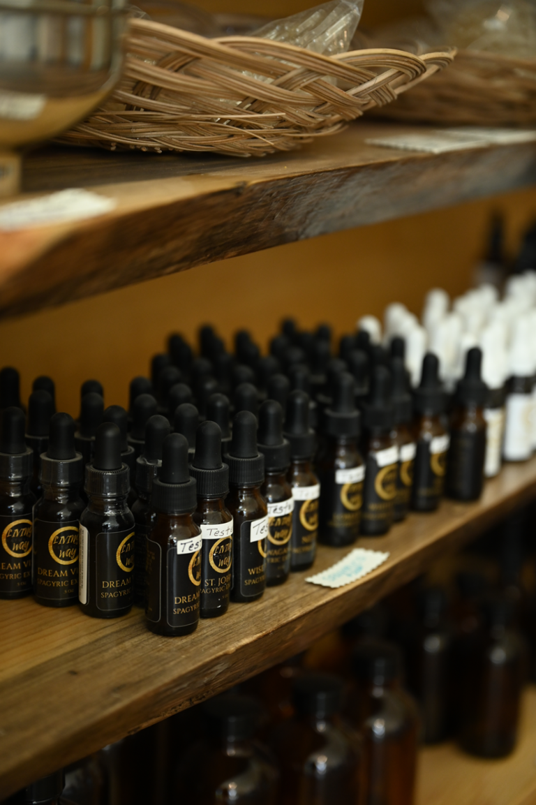 Kickback: Tendril Apothecary - createyourbasecamp.com